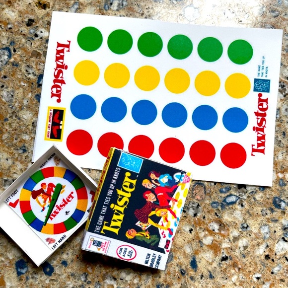 None | Other | 12 Scale Miniature Vintage Twister Mat Spinner And Box ...